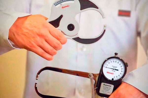 Tudo o que você precisa saber sobre Adipômetros para avaliação